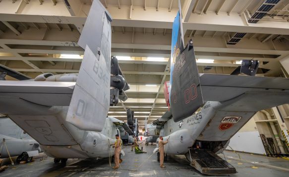 Loading USMC Aircraft on MV Marjorie C -4 | Pasha Group